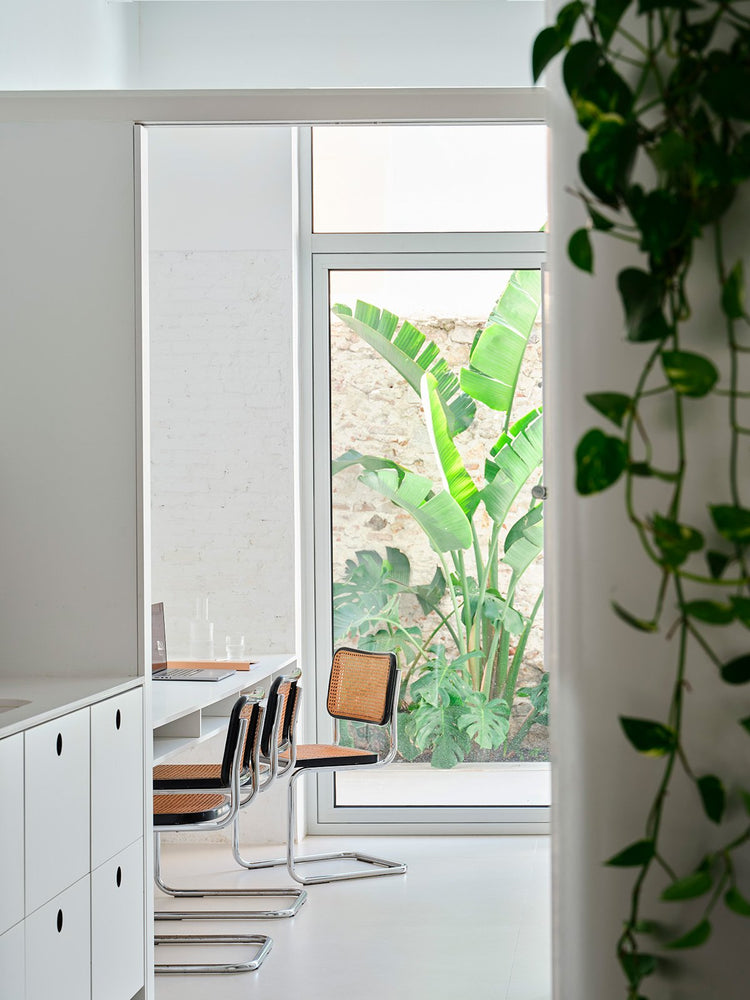 A new concept of multifunctional housing – CUBRO-Store